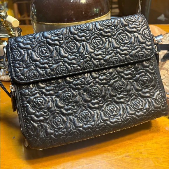 gtm | Bags | Gun Toten Mama Conceal Carry Shoulder Bag | Poshmark